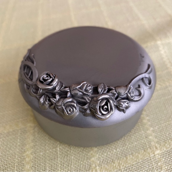 royal selango | Accents | Vintage Detailed Pewter Box Container Trinket ...